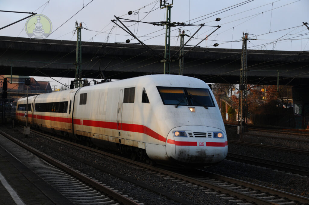ICE 1 BR 401 - zugzone