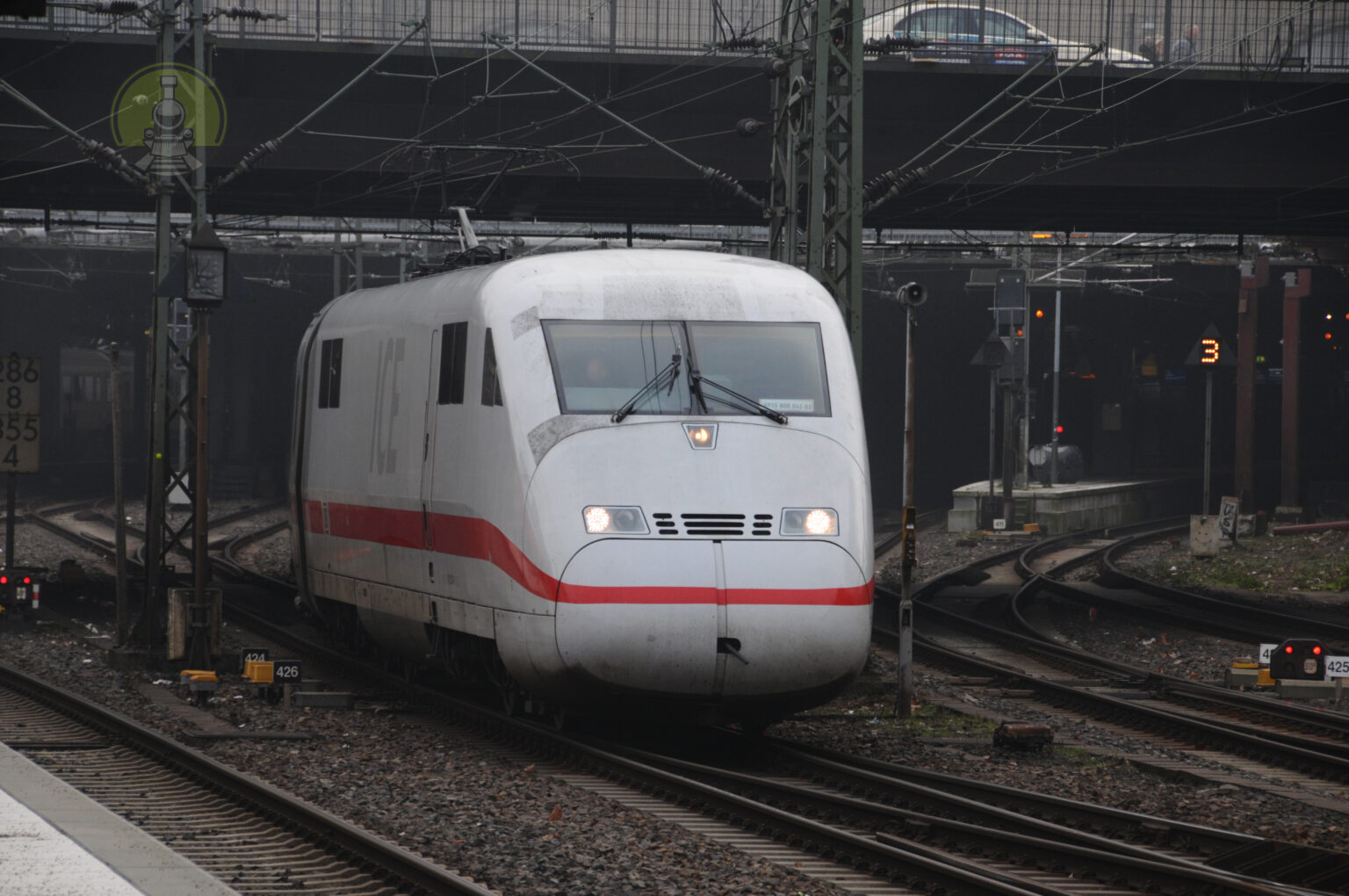 ICE 2 BR 402 - zugzone